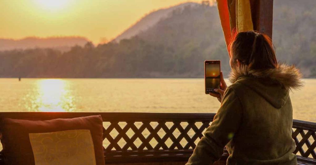 Using Cell Phone in Laos - How Can I Do It?